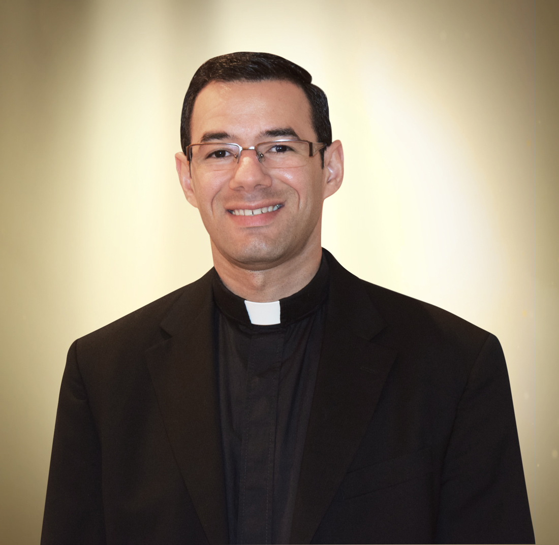 Diez nuevos sacerdotes – Nuestra Voz